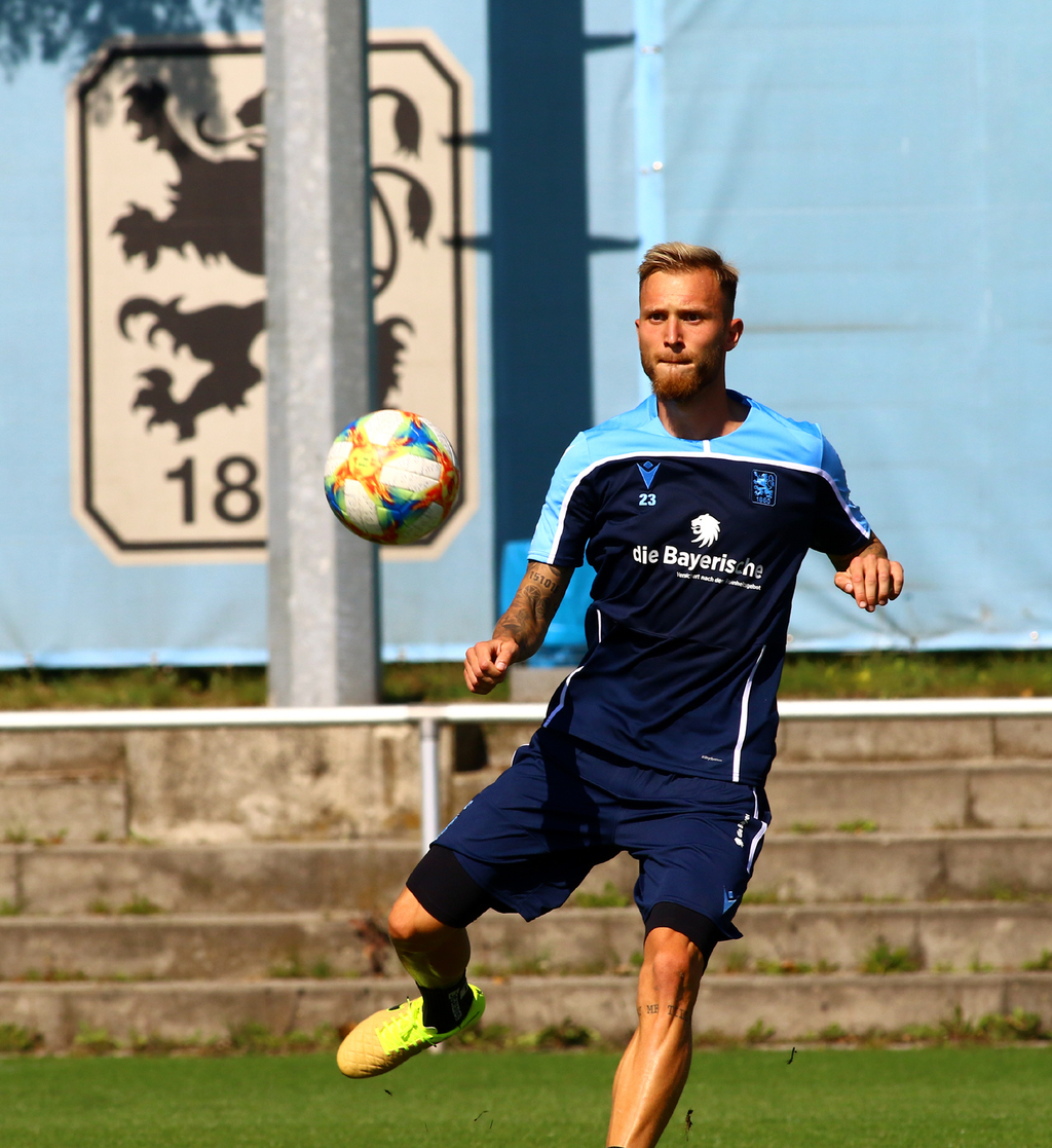 Braunschweig holt Ben Balla statt Rieder - wird`s jetzt Würzburg?