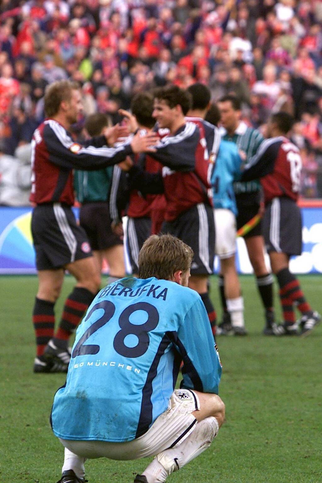 Heute vor 21 Jahren: 1860 verliert mit 1:5 gegen Bayern - das Ende von ...