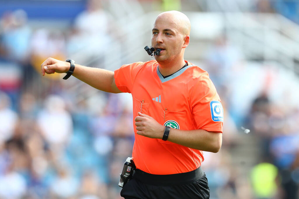 DFB schickt Zweitliga-Schiedsrichter ins Grünwalder: Er hat letzte ...