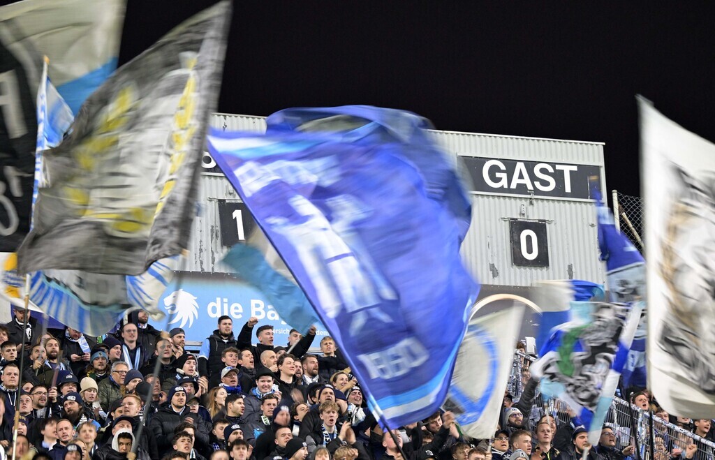 Mit 800 Fans nach Verl