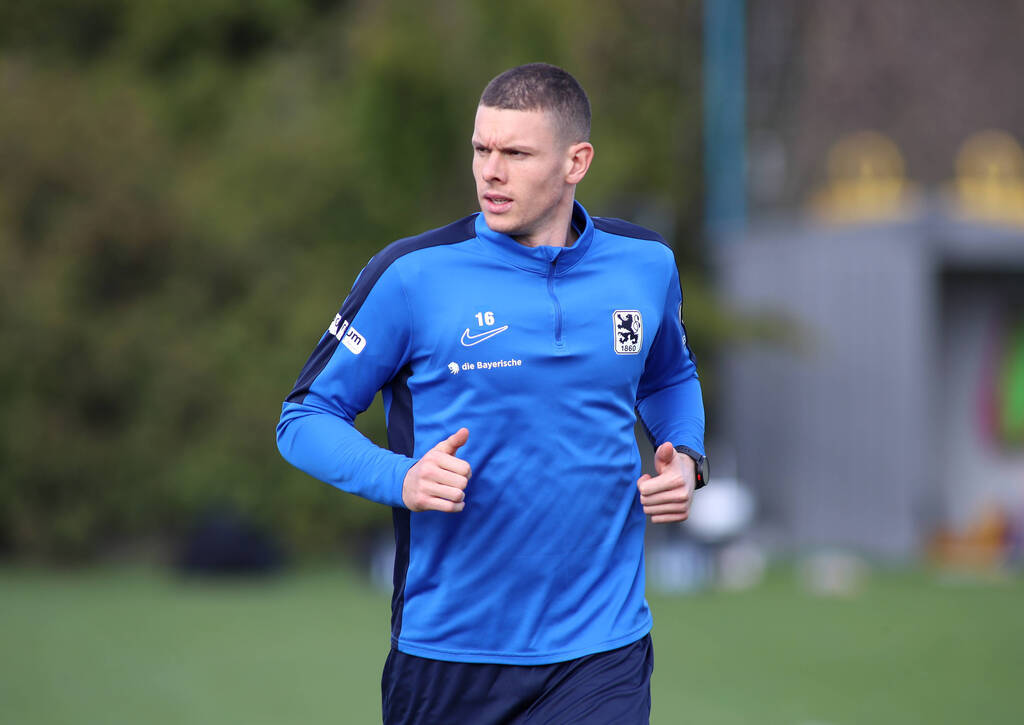 Reinthaler mischt wieder mit