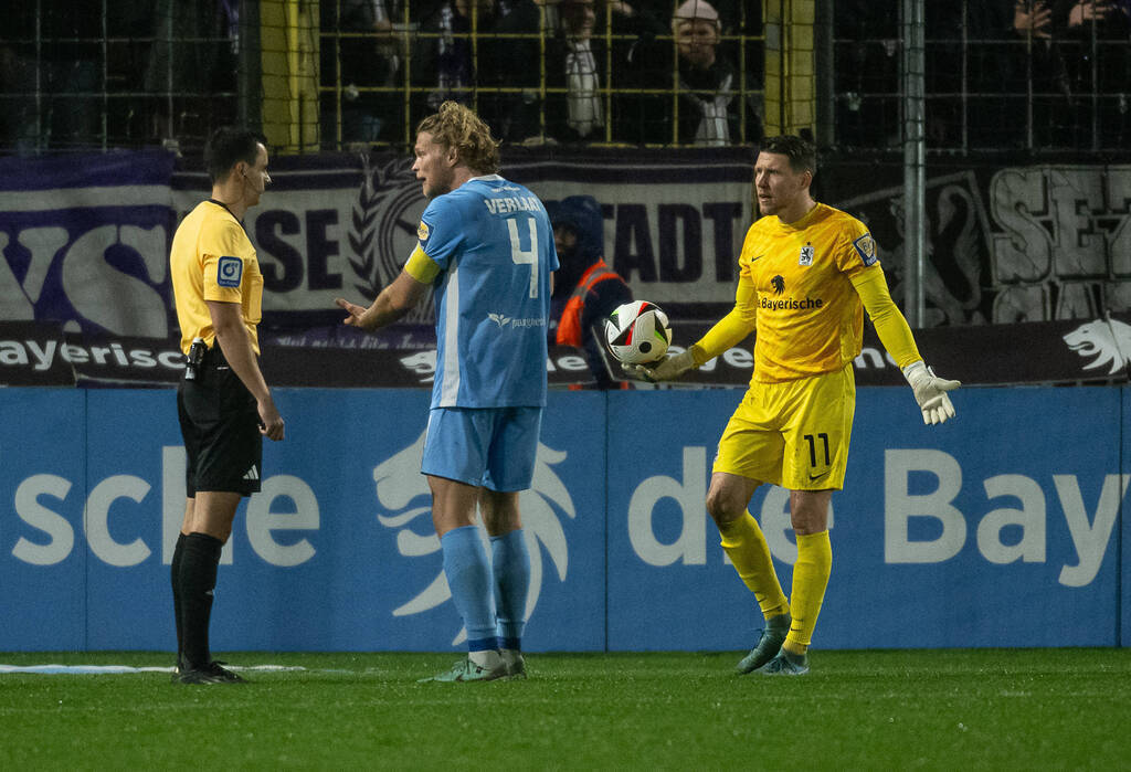 Rafati analysiert das 2:2 gegen Osnabrück: Hier lag der Schiedsrichter ...