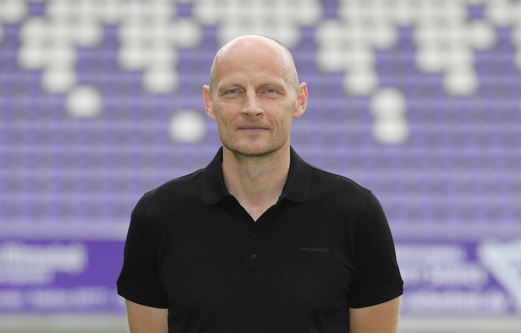 Aue wirft Sportchef und Co-Trainer raus